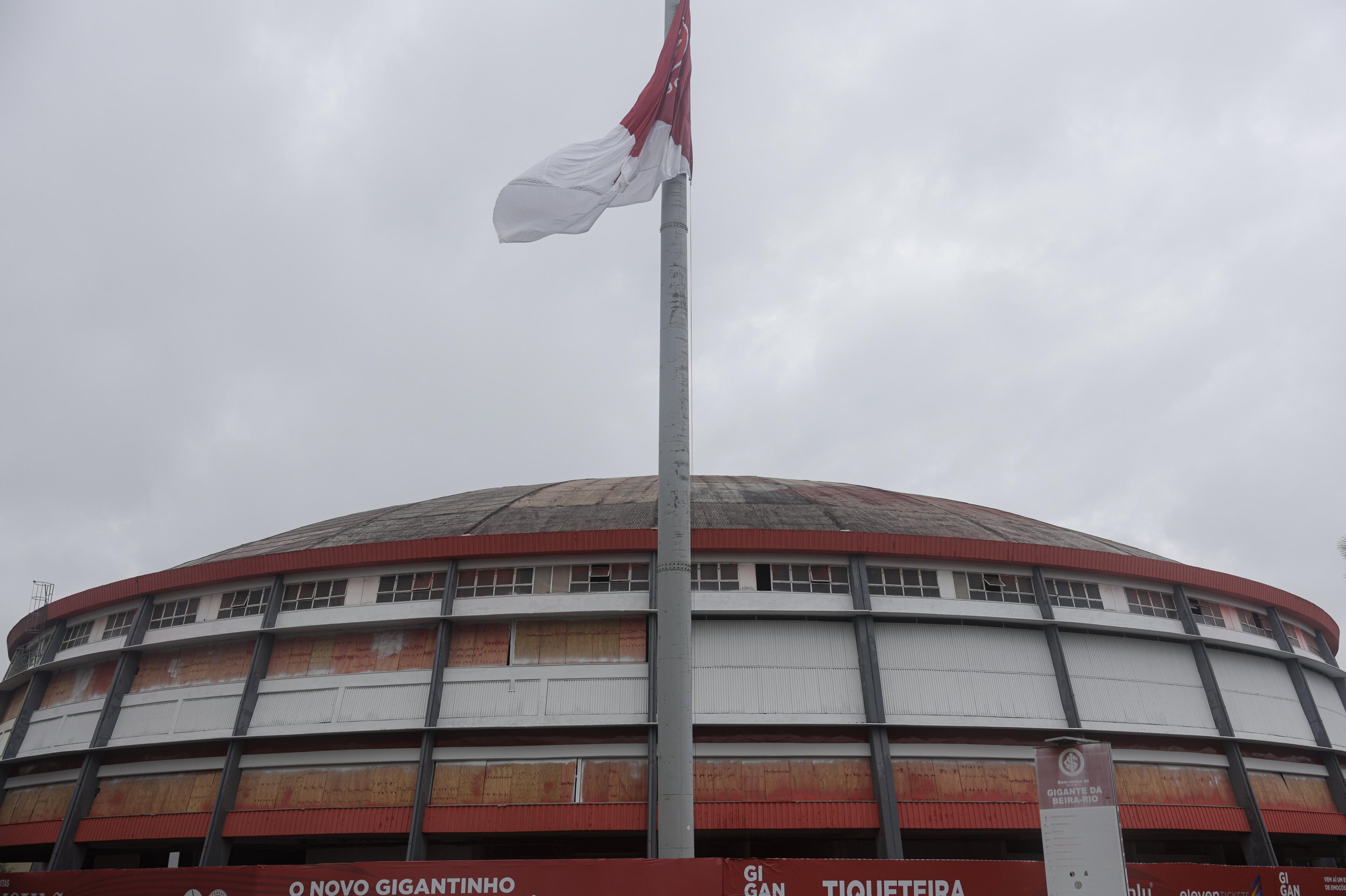 Reforma do Gigantinho avança, e Inter projeta conclusão das obras para ...