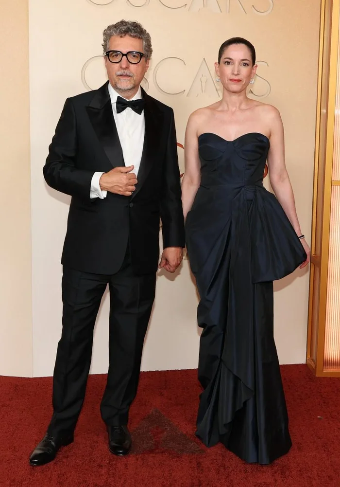 Veja os looks das celebridades no tapete vermelho do Oscar 2026 | Donna