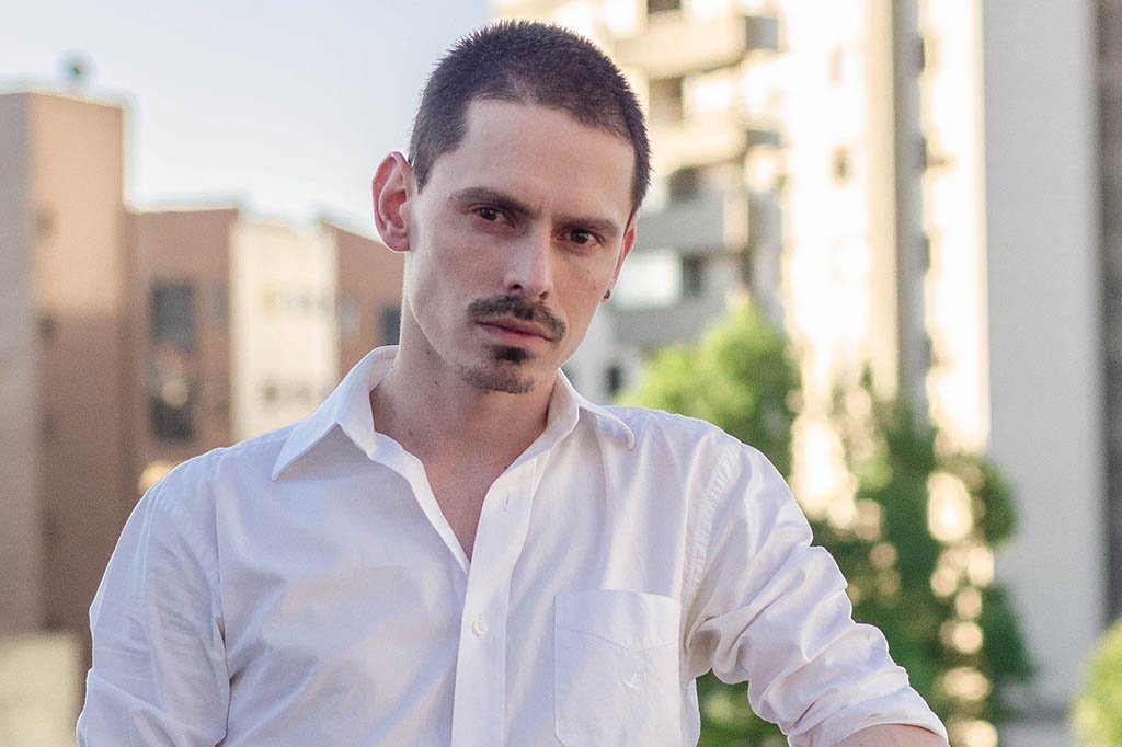 Descubra como o designer Diego Kuse se adaptou as mudanças geradas pela ...