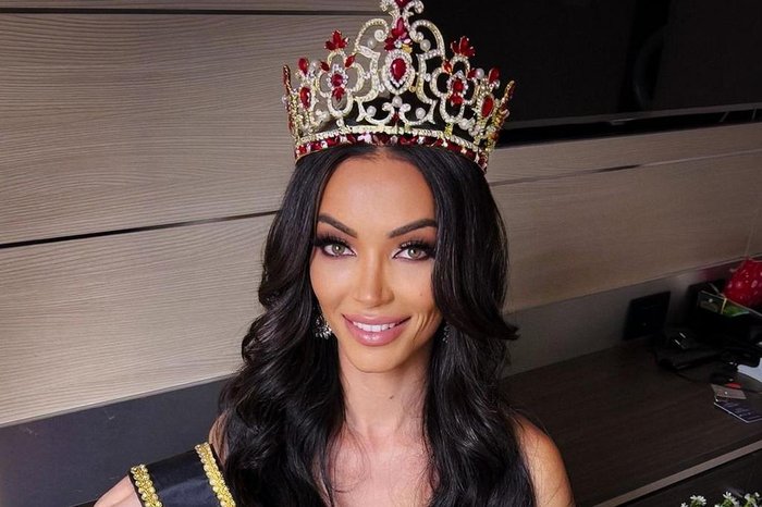 Modelo trans de Minas Gerais vence concurso mundial de beleza na Itália ...