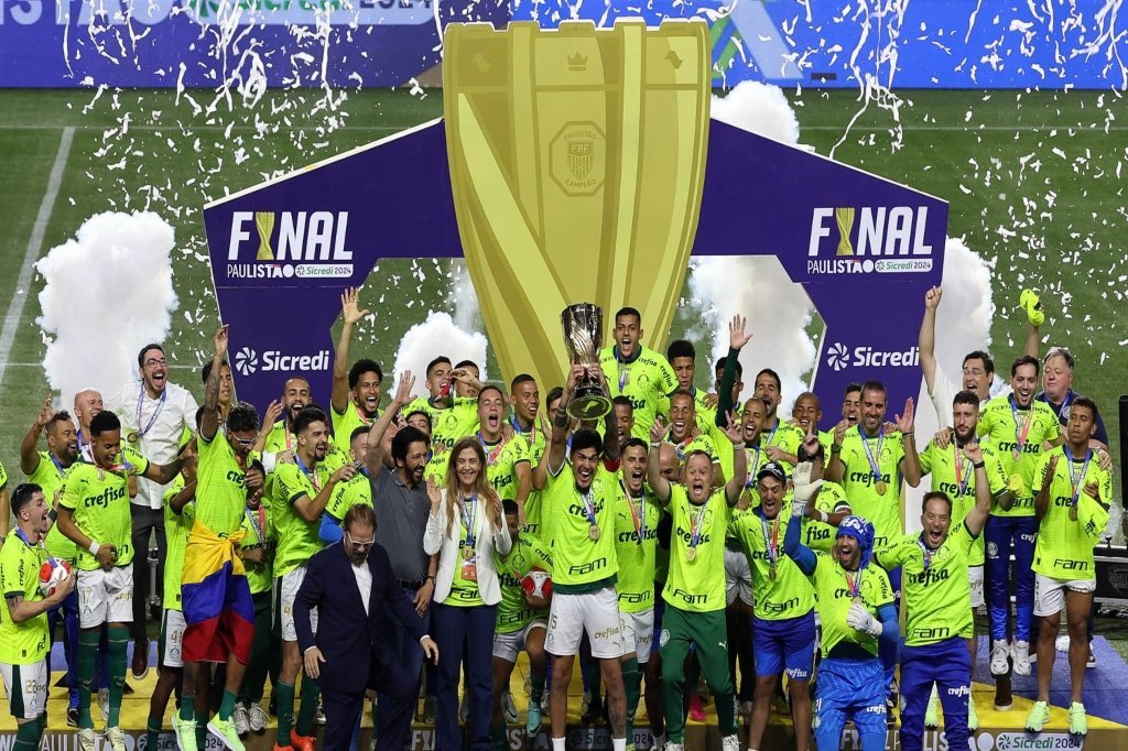 Palmeiras reage no Allianz de novo, supera Santos e conquista o tri do ...