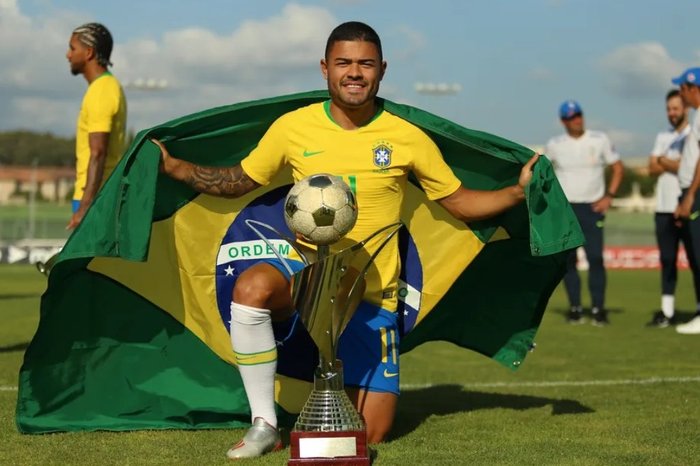 Bruno Tabata se torna a esperança do Inter para reverter o cenário no ...