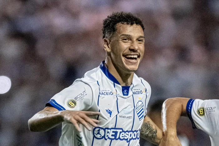 Grêmio oficializa contratação de lateral-esquerdo do CSA | GZH