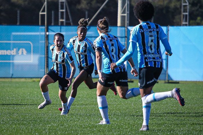 Atletas nas seleções, recuperação de lesionadas e foco na classificação ...