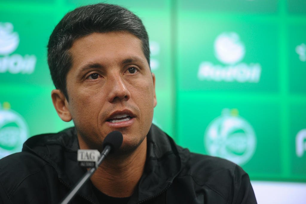 Veja como foi a apresentação do técnico Thiago Carpini no Juventude ...