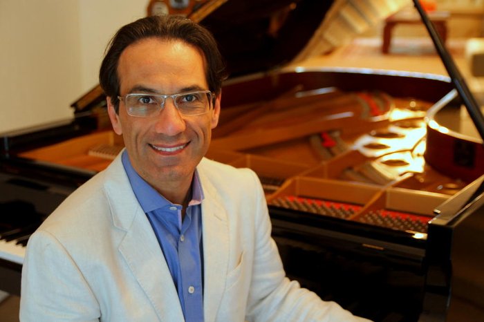 Espetáculo de Alvaro Siviero, estreia de nova mostra na Cinemateca ...