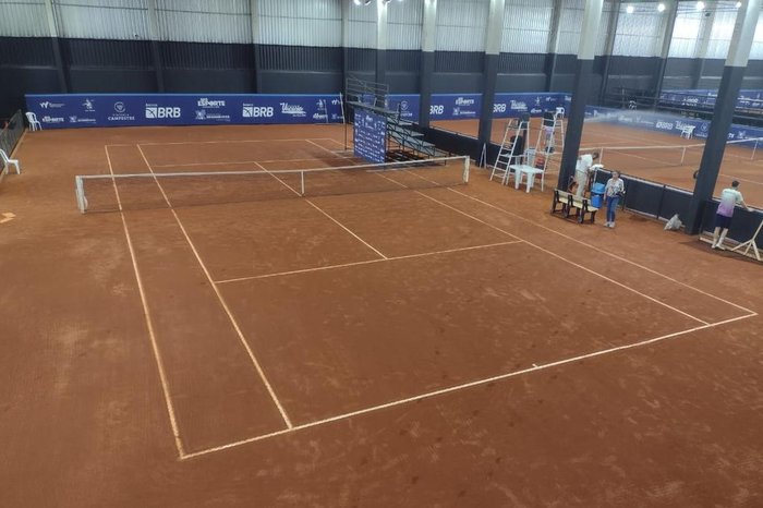 Vacaria passa a ter o maior número de quadras de saibro cobertas do ...