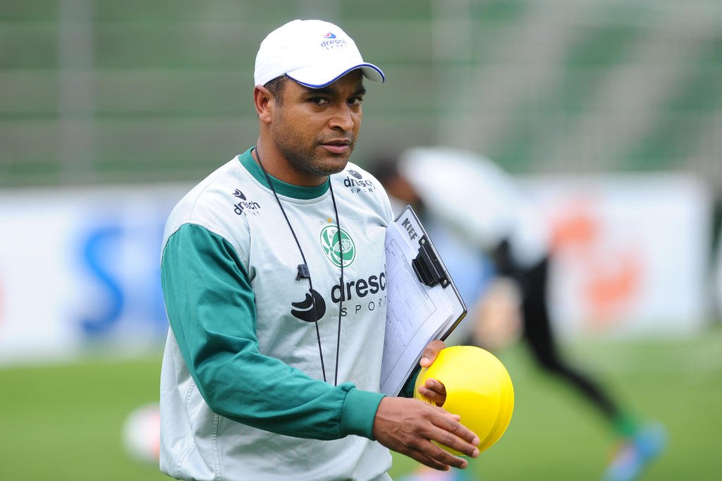 Relembre a primeira passagem de Roger Machado no comando do Juventude ...