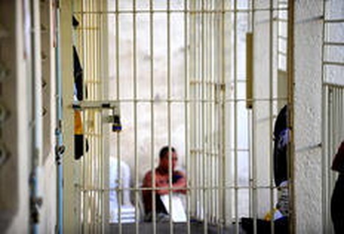 Dez anos depois, unidade da ex-Febem ainda sofre com falta de estrutura ...