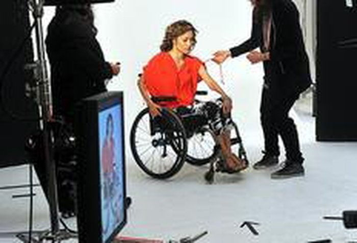 Modelo paraplégica faz sucesso em campanha de loja americana | GZH