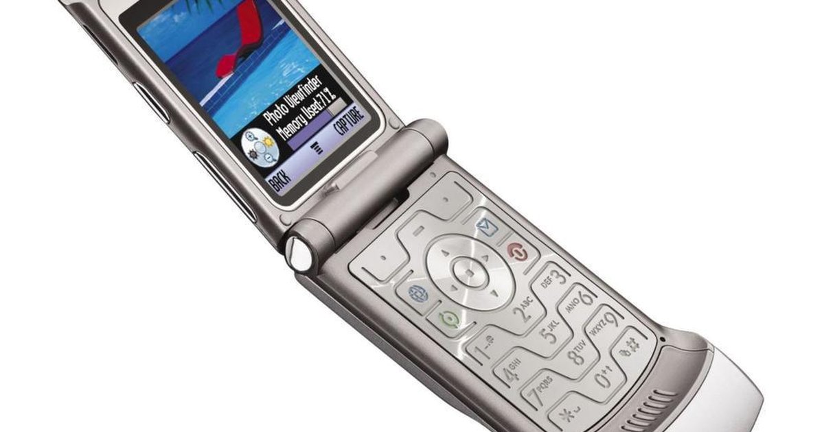 "Febre" nos anos 2000, Motorola V3 deve ser relançado com tela dobrável ...