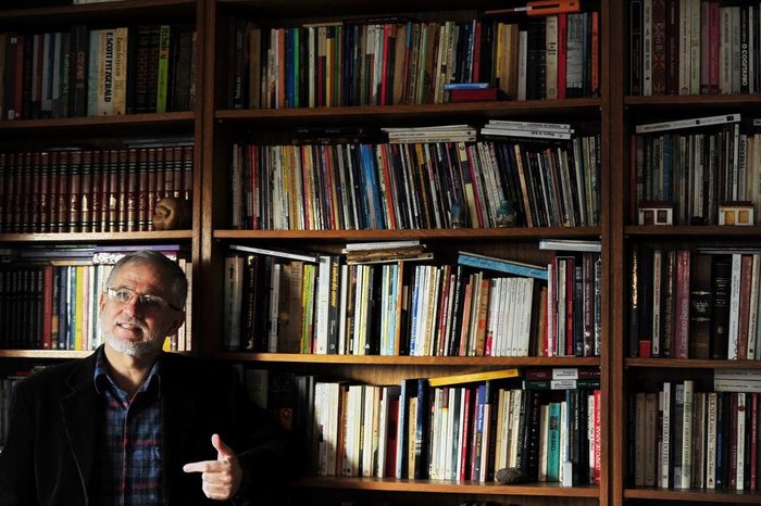 Charles Kiefer discute sua obra e fala sobre o porquê de ter assumido a ...