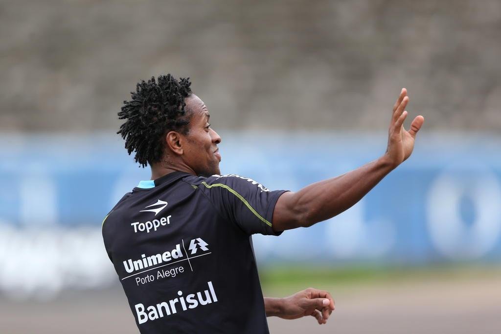 Paulo Rink aponta Zé Roberto, do Grêmio, como o melhor jogador que já ...