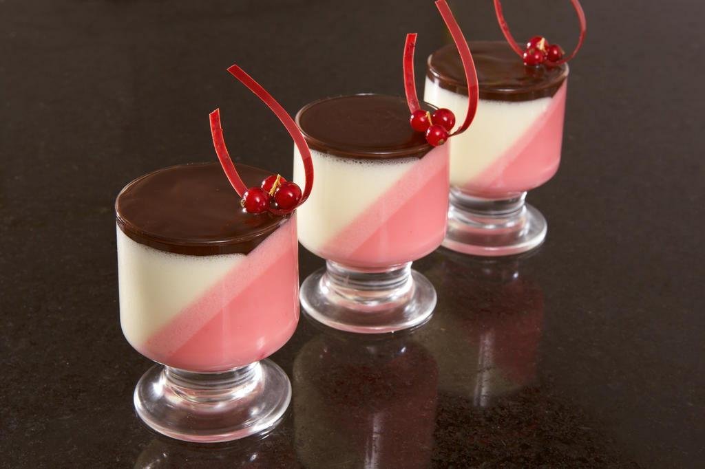 Aprenda a fazer verrine napolitano | Pioneiro