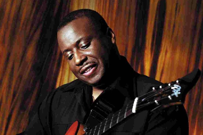 Morre o guitarrista de jazz Ronny Jordan, aos 51 anos | DG