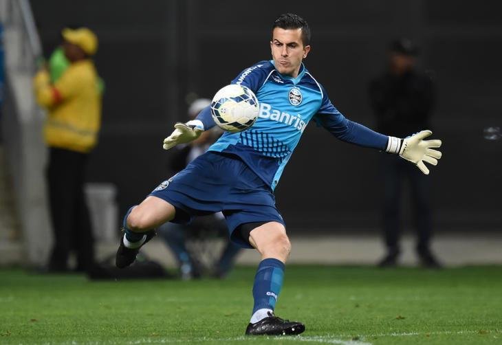 Marcelo Grohe quebra recorde de tempo no Grêmio sem sofrer gols | GZH