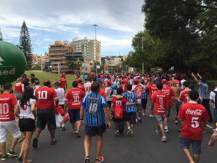 Veja imagens que marcam o Gre-Nal da torcida mista | GZH