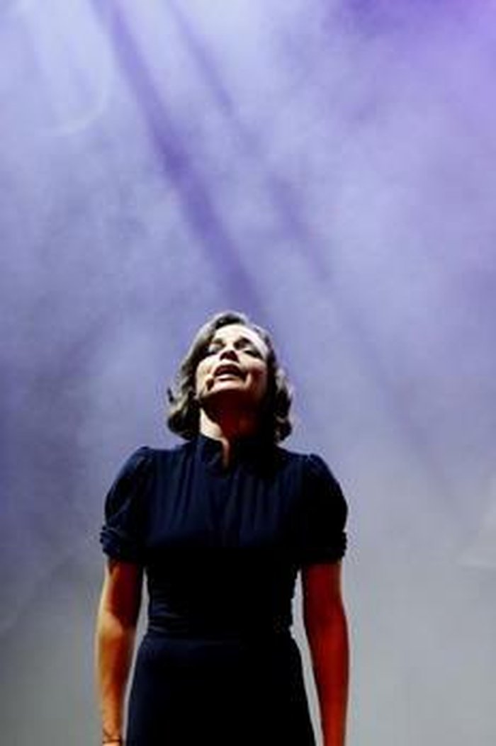 Musical francês sobre Édith Piaf chega a Porto Alegre | GZH