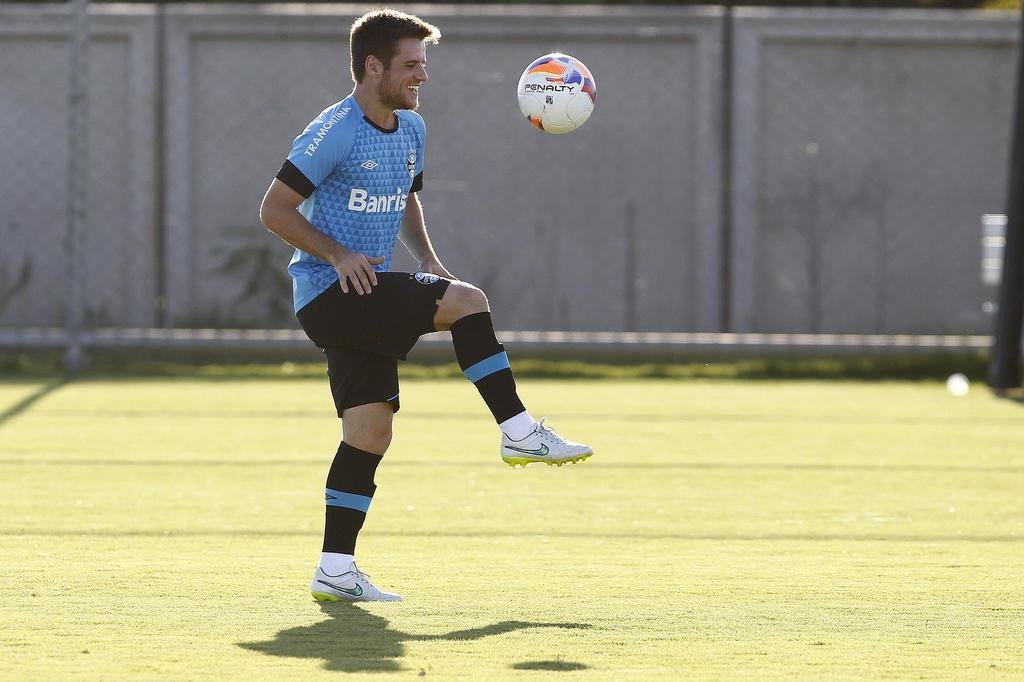 Como lateral-direito, Ramiro volta às origens contra o Juventude | GZH