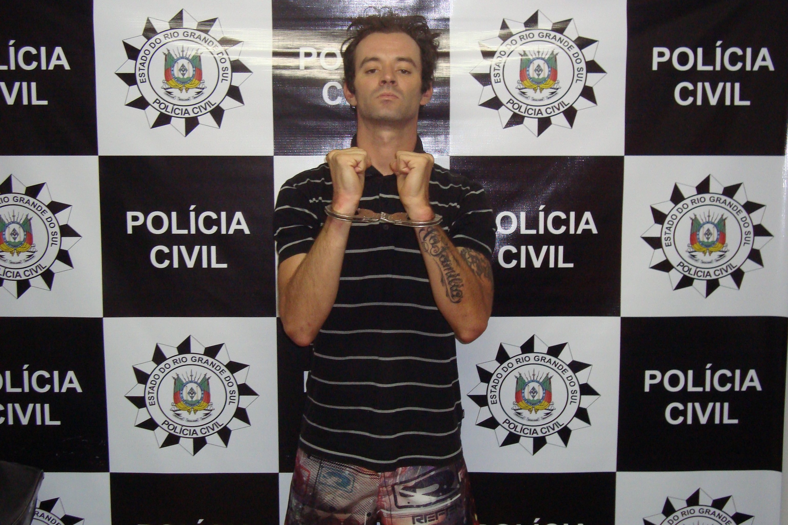 Hacker acusado por fraudes pela internet em 4 Estados é preso no RS | GZH