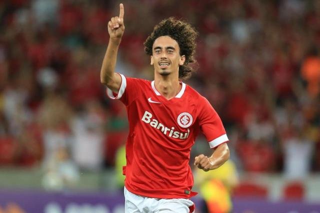 Valdívia celebra convocação para Seleção Olímpica: "É um sonho" | GZH