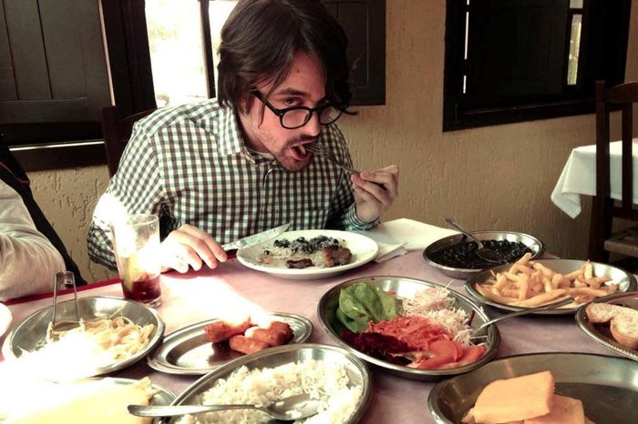 Página "Comidas Feia" faz sucesso ao mostrar gororobas da vida real | Pioneiro