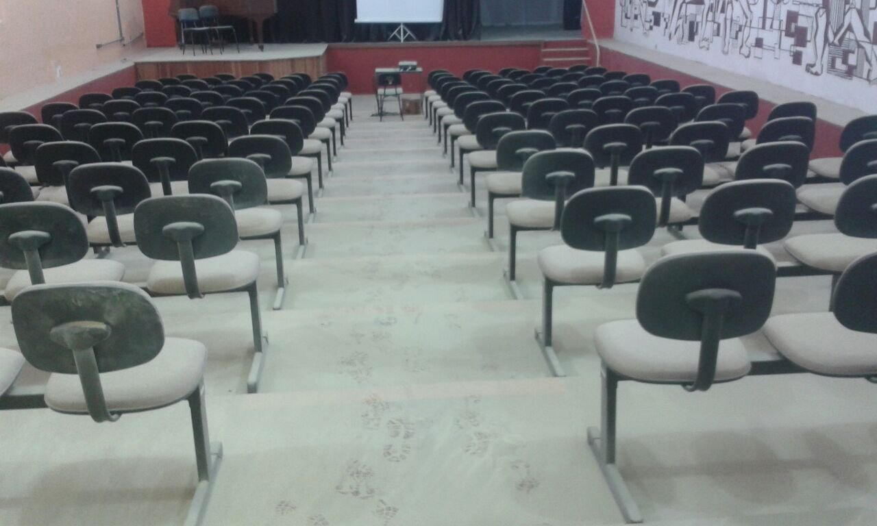 Adolescentes são detidos por vandalismo contra Casa de Cultura de ...