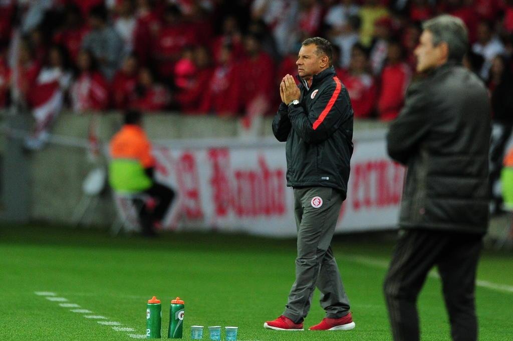 Macedo: "Celso Roth é um fracasso como técnico do Inter" | GZH