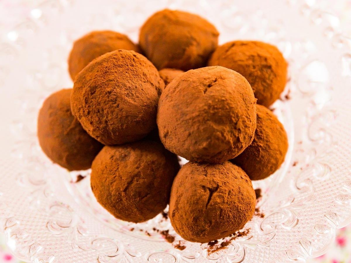 Prepare trufas de doce de leite para servir no fim de semana | Pioneiro