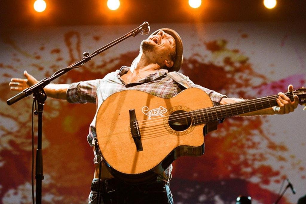 Jason Mraz, Goo Goo Dolls, Cassandra Clare e mais: confira as lives ...