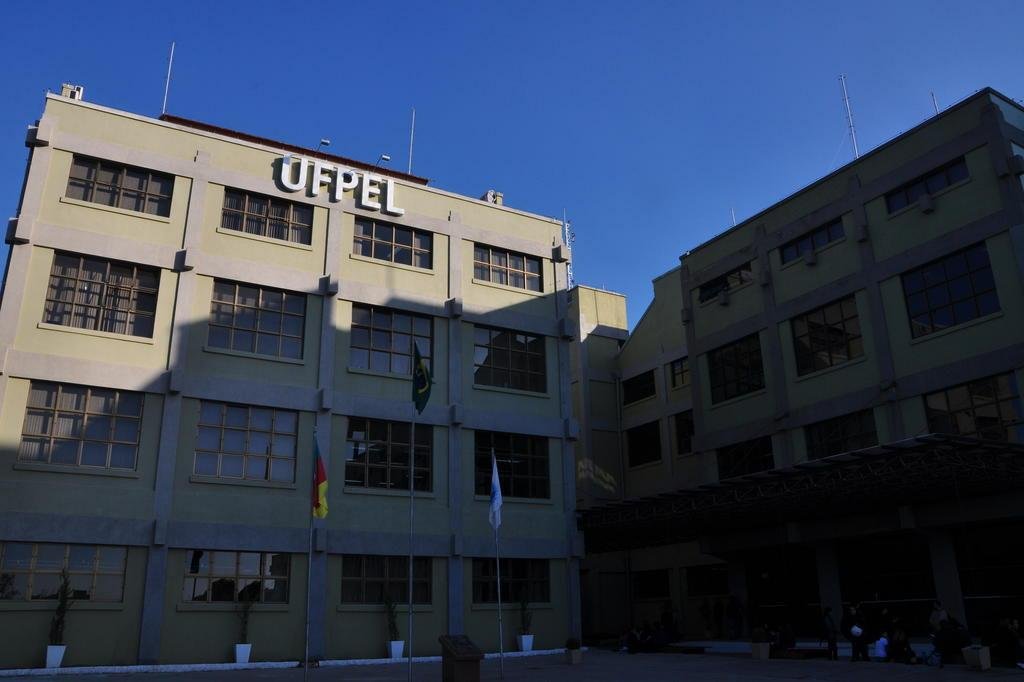 UFPel anuncia calendário acadêmico para 2021 | GZH
