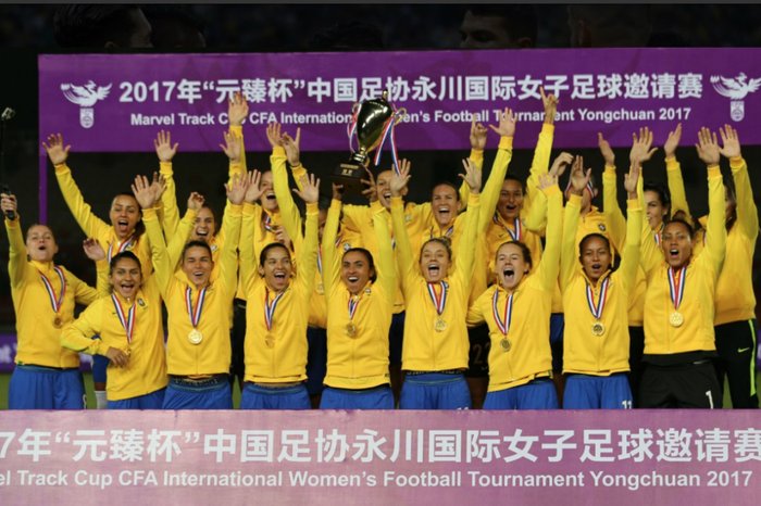 Marina Krapf : a vez delas no futebol | GZH