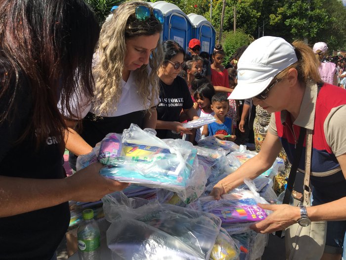 Alegria na volta às aulas: crianças da Capital recebem 1,5 mil kits de ...