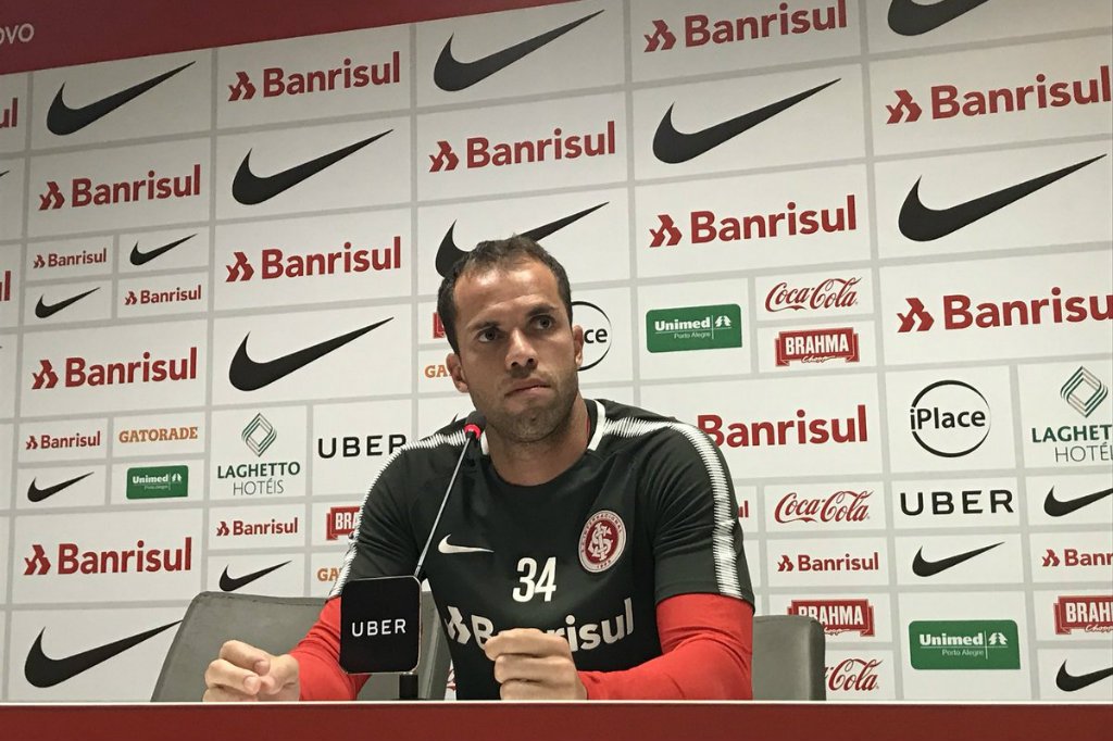 Lomba diz que pensamento é o Vitória e que Grêmio fica para outro ...