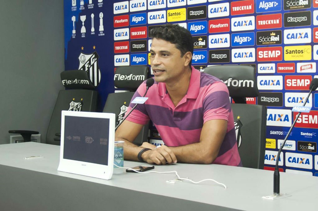 William Machado pede demissão e não é mais gerente do Santos | GZH