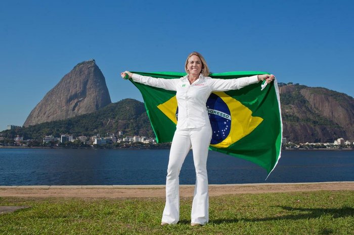 Hortência é eleita a melhor jogadora da história dos Mundiais de ...