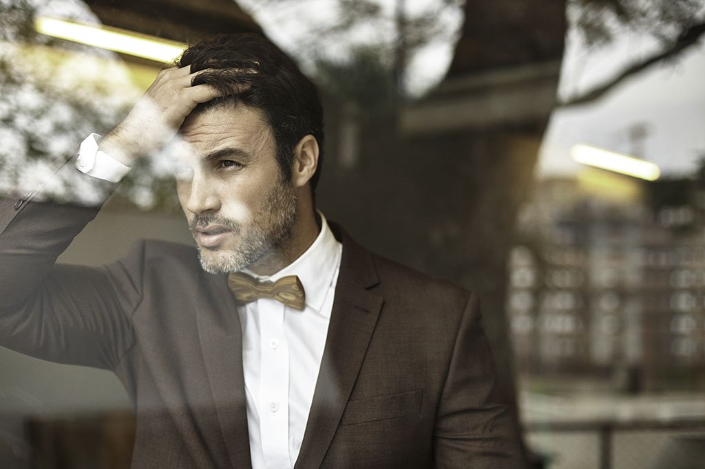 Editorial! Alfaiataria clássica, jeans e tricôs misturam-se para criar ...