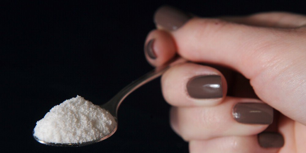 Consumo exagerado de sal aumenta risco de hipertensão em saudáveis | Donna