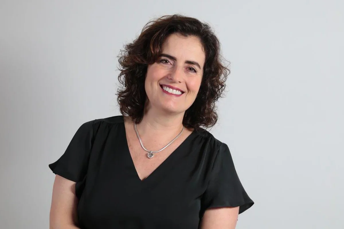 Magali Moraes e o uniforme social | DG