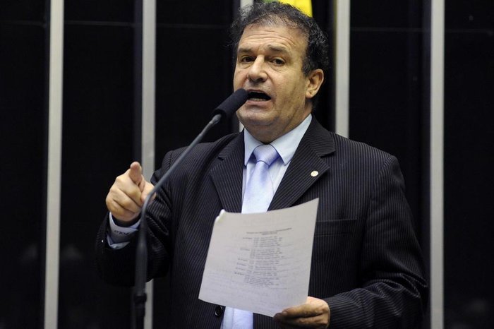Apesar do apoio ao PT na eleição passada, "PDT não pode se machucar ...