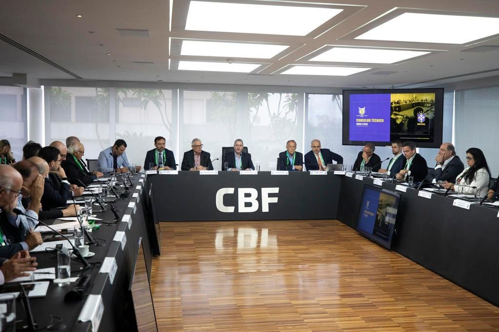 Reunião entre clubes e CBF mantém fórmula do Brasileirão 2020 com 38 ...