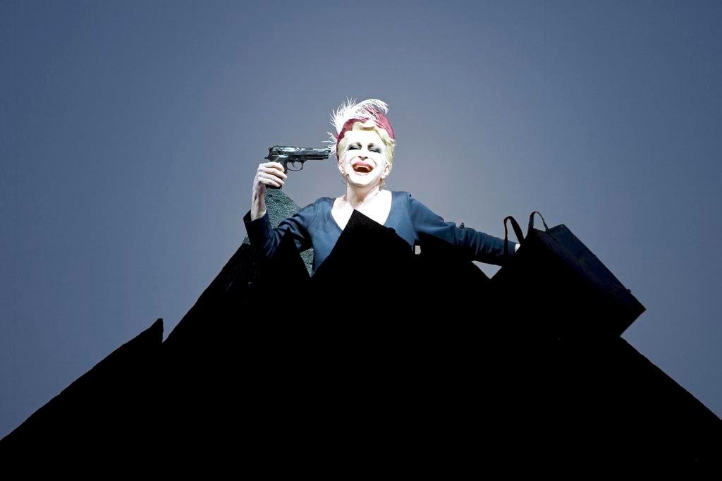 Ópera do americano Bob Wilson é destaque para curtir em casa nesta ...