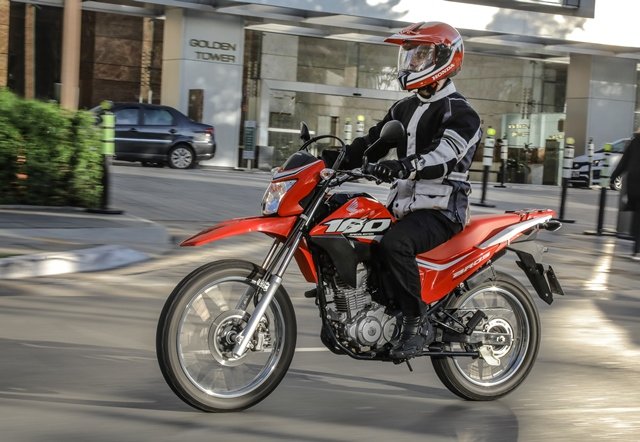 Special Edition amplia versões da Honda NXR 160 Bros SE 2020 | GZH