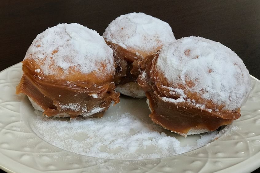 Receita de mini sonhos de doce de leite | Destemperados