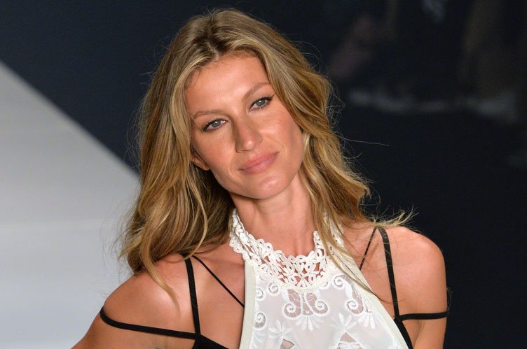 Modelos com mais de 40 anos que seguem em alta | Donna