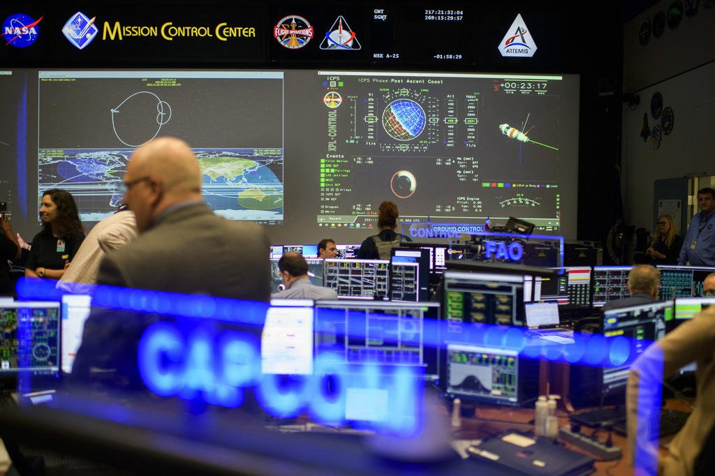 Da sala de controle, em Houston, Nasa se prepara para missão à Lua | GZH