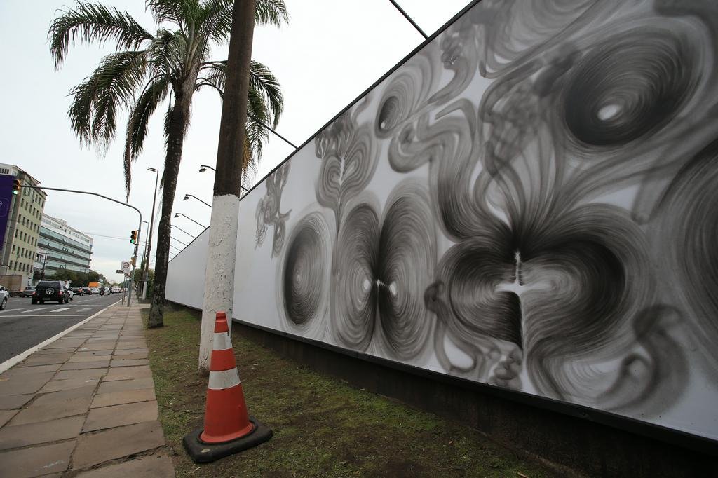 Começa a pintura da nova fase do Muro da Mauá | GZH