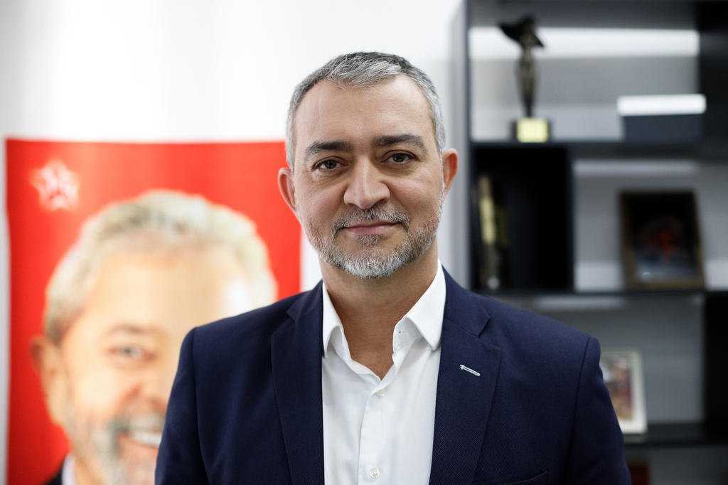 Pretto diz que não está participando de debates sobre sucessão em Porto ...