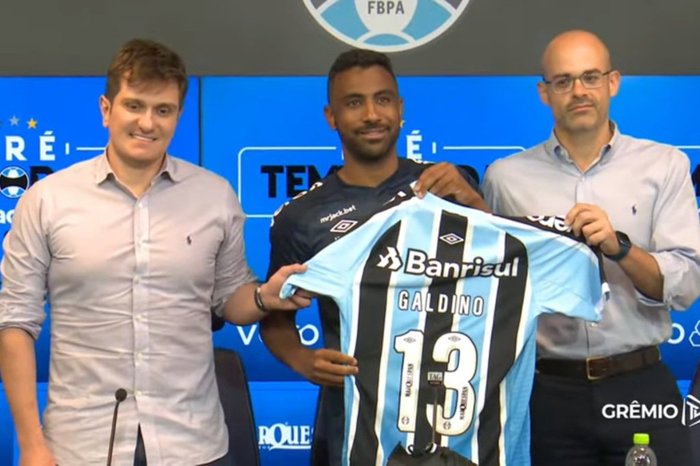 "A canhotinha pode dar muitas alegrias ao torcedor", afirma Everton ...